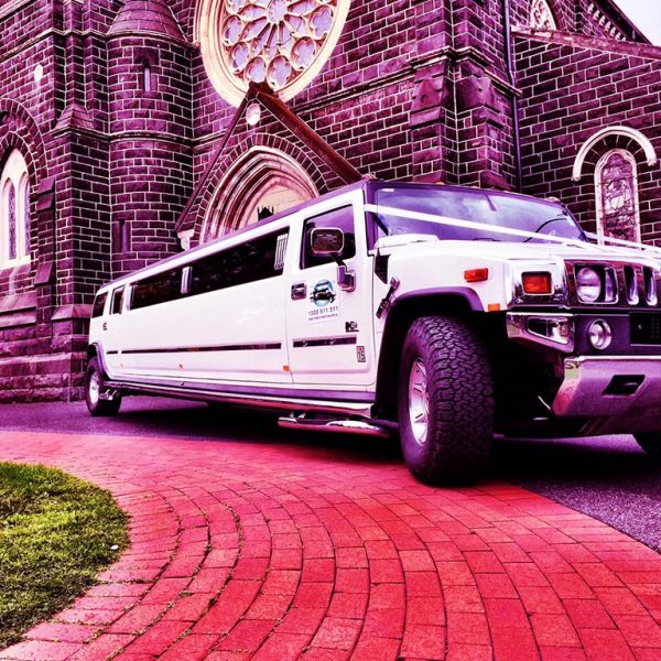 Stretch Hummer (16 persons) – White or Black | Triple Hummer Limos